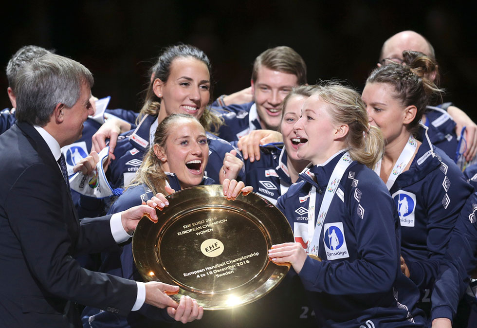 Håndballjentene knuste guttas TV3-rekord | Kampanje Håndballjentene knuste guttas TV3-rekord | Kampanje